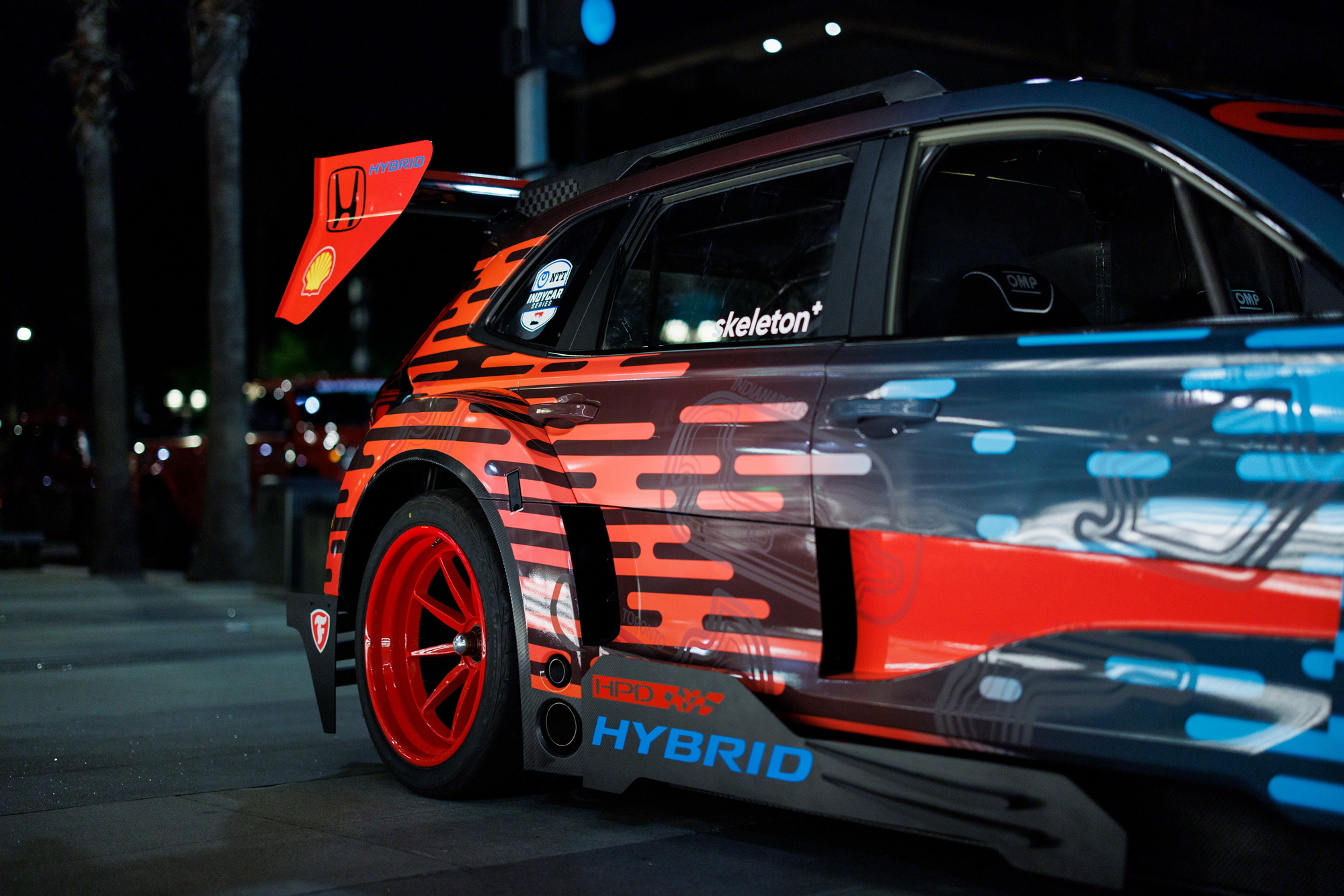 Honda Put An 800-HP INDYCAR Hybrid V6 Under A CR-V Shell | Carscoops