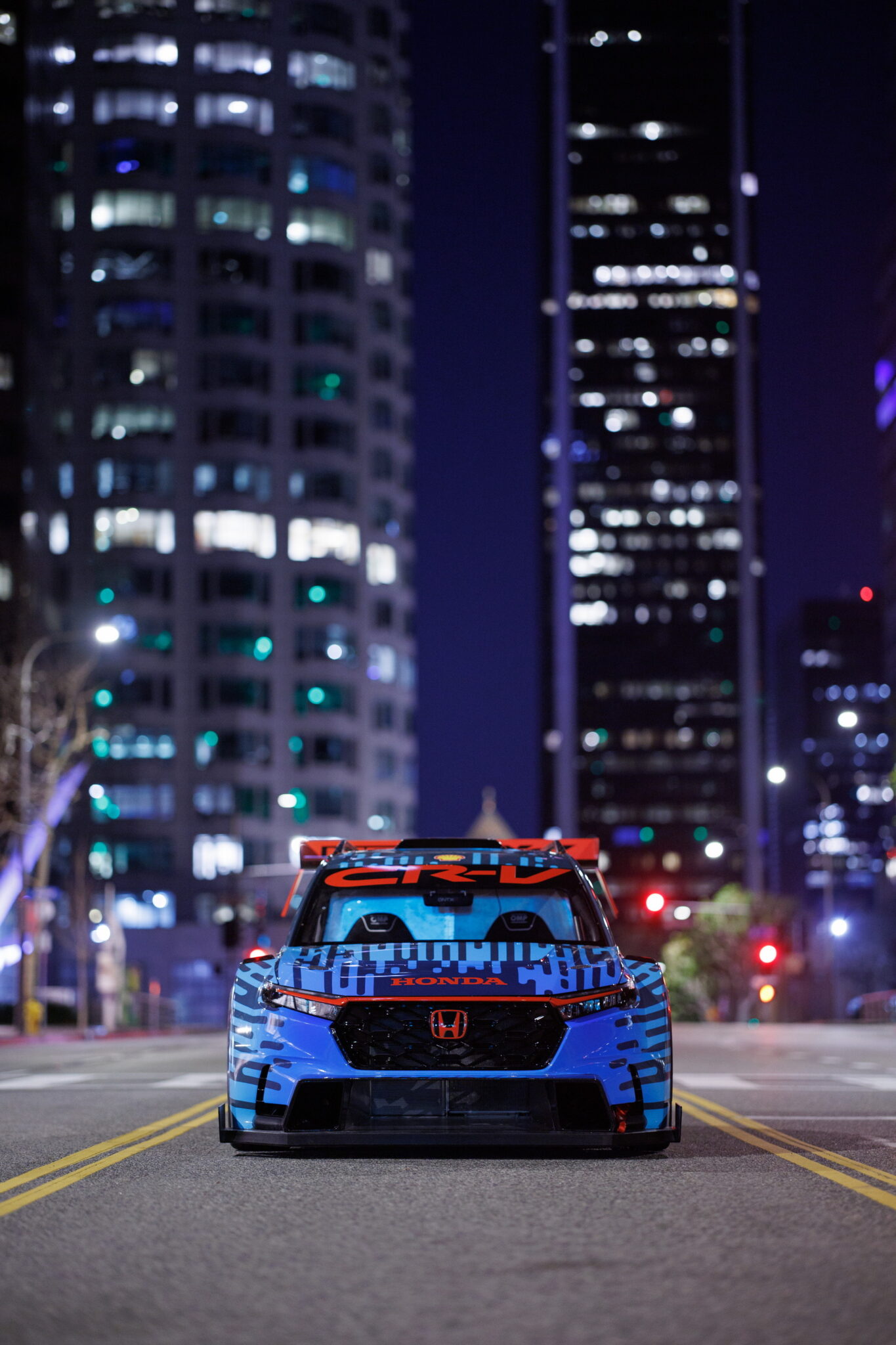 Honda Put An 800-HP INDYCAR Hybrid V6 Under A CR-V Shell | Carscoops