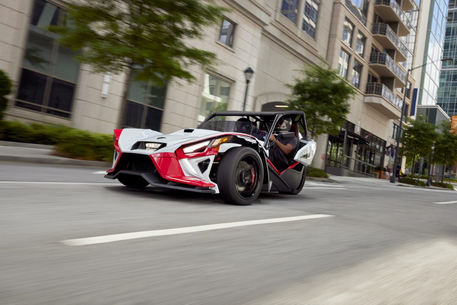 Roush Gets Its Hands On A Polaris Slingshot For A New Special Edition ...