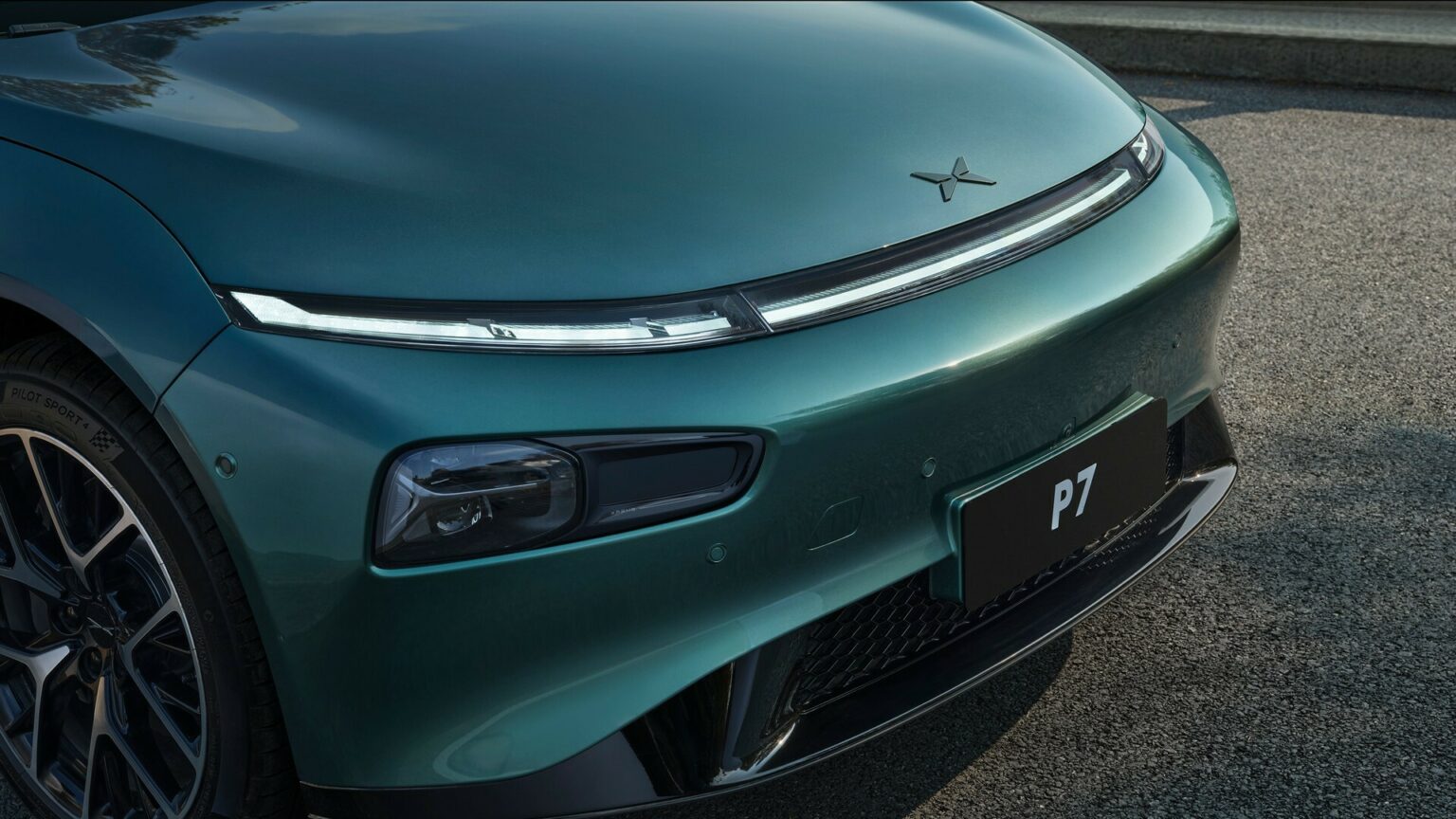 Xpeng P7 And G9 EVs Detailed For Europe, Arrive Later This Year | Carscoops