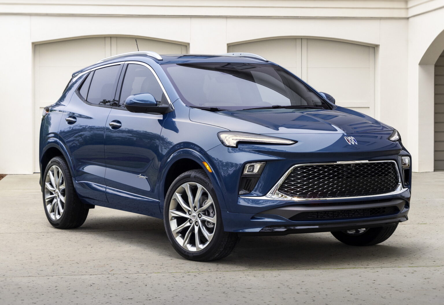 How A Sketching Accident Led To Buick’s Bold New Logo Design | Carscoops