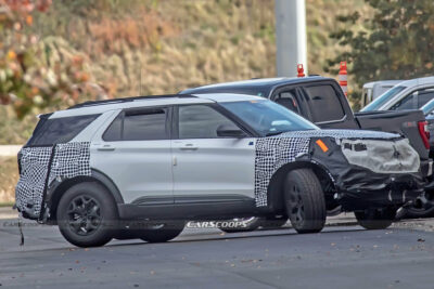 Facelifted 2024 Ford Explorer Spied With Revised Styling And New Tech ...