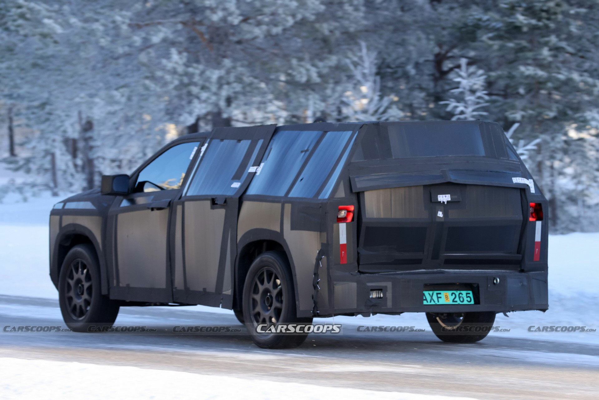 2024 Ram 1200 Spied Testing Alongside The Fiat Toro | Carscoops