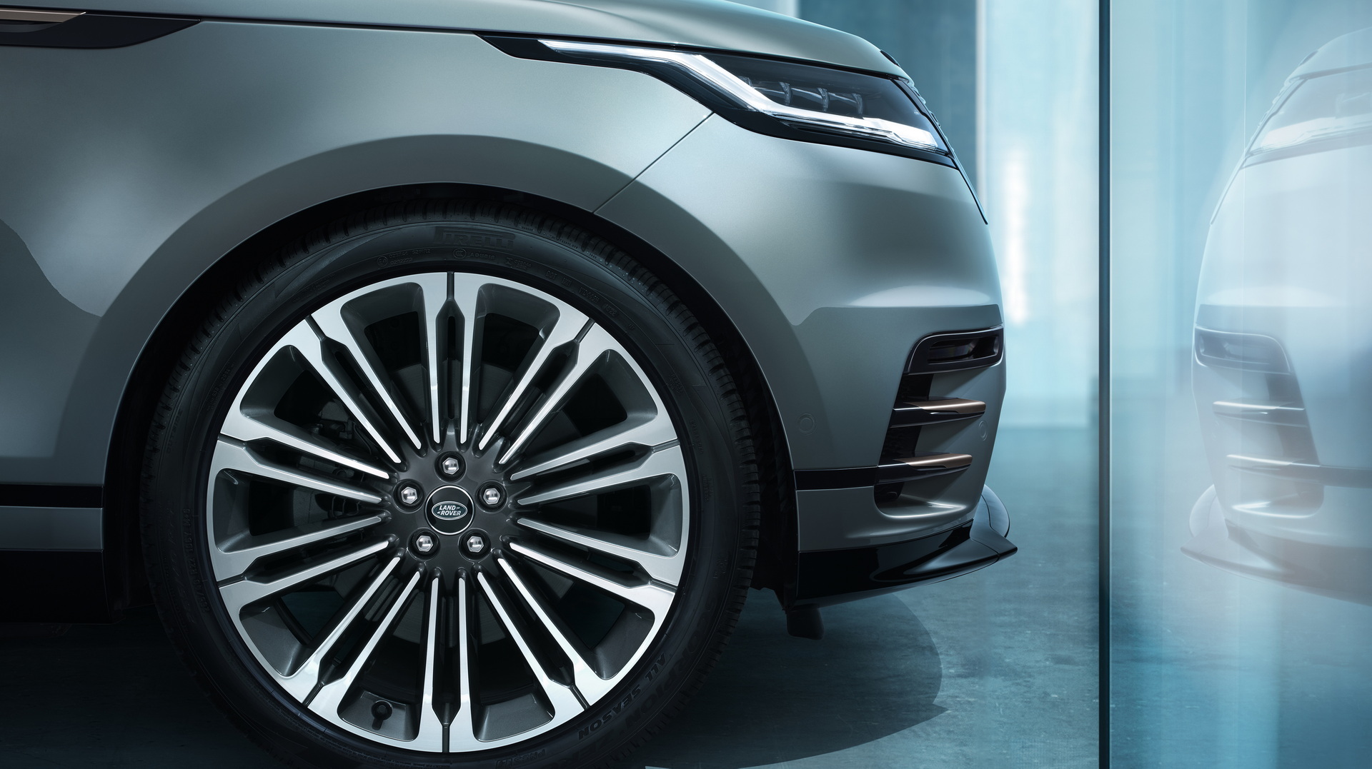 2024 Range Rover Velar Gains Mild Visual Updates, New Interior, And ...