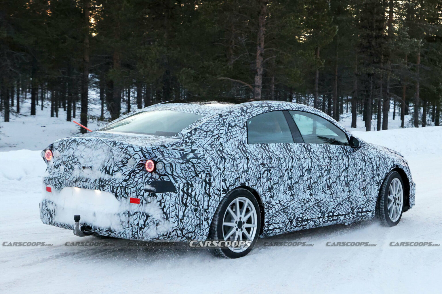Mercedes CLA And GLC EVs Coming Next Year With Up To 400 Miles Of Range ...