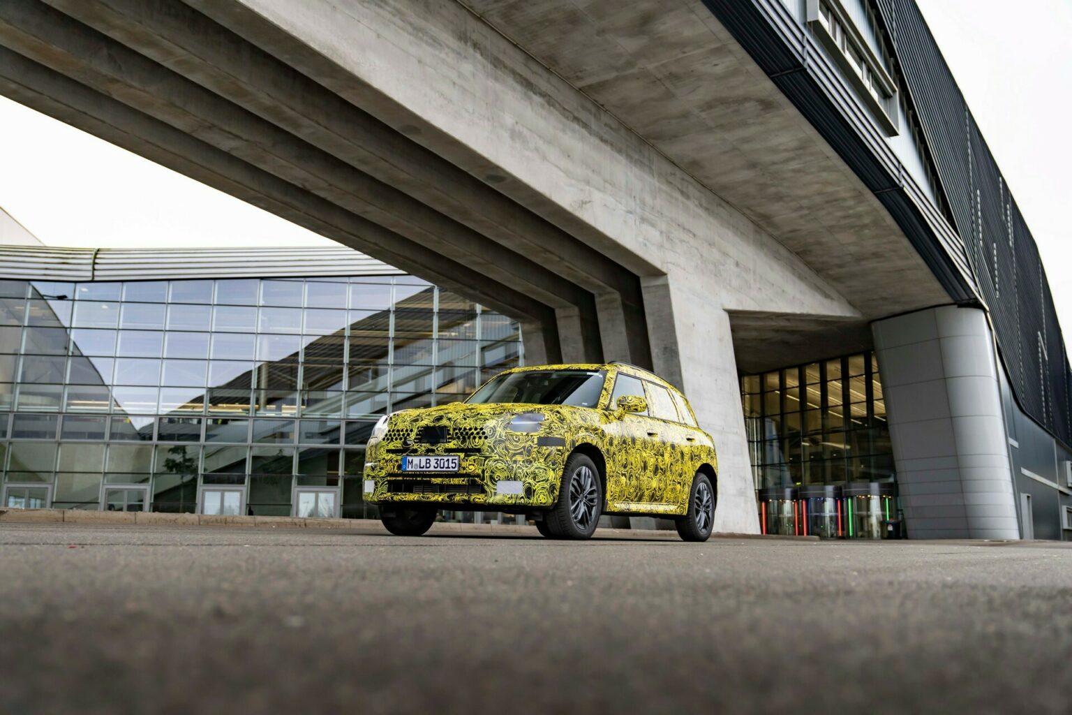 Mini Gearing Up To Start Building Electric Countryman In Germany ...