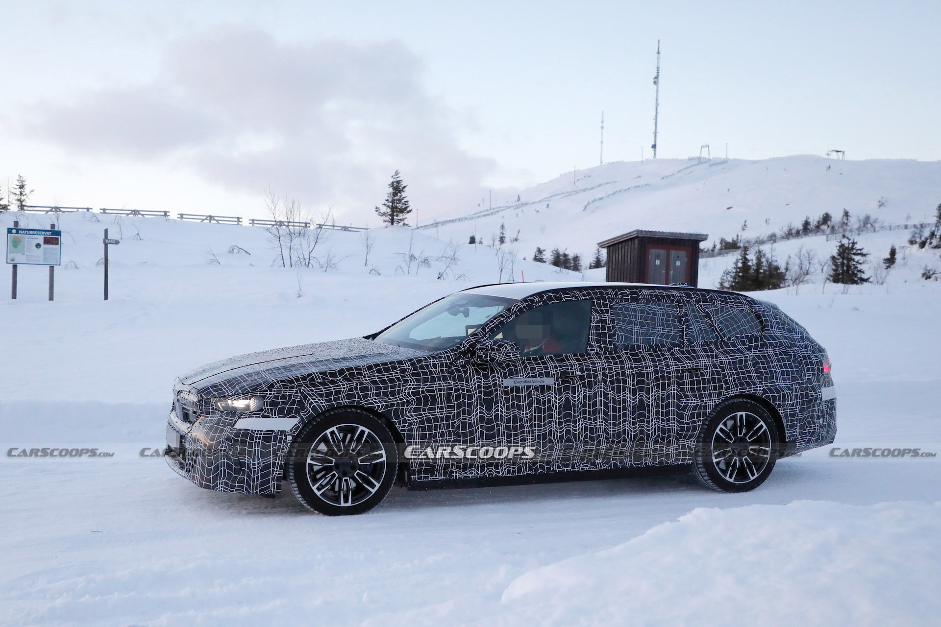 2024 BMW i5 Touring Gives Us A Peek At Its Rear-Axle Steering | Carscoops