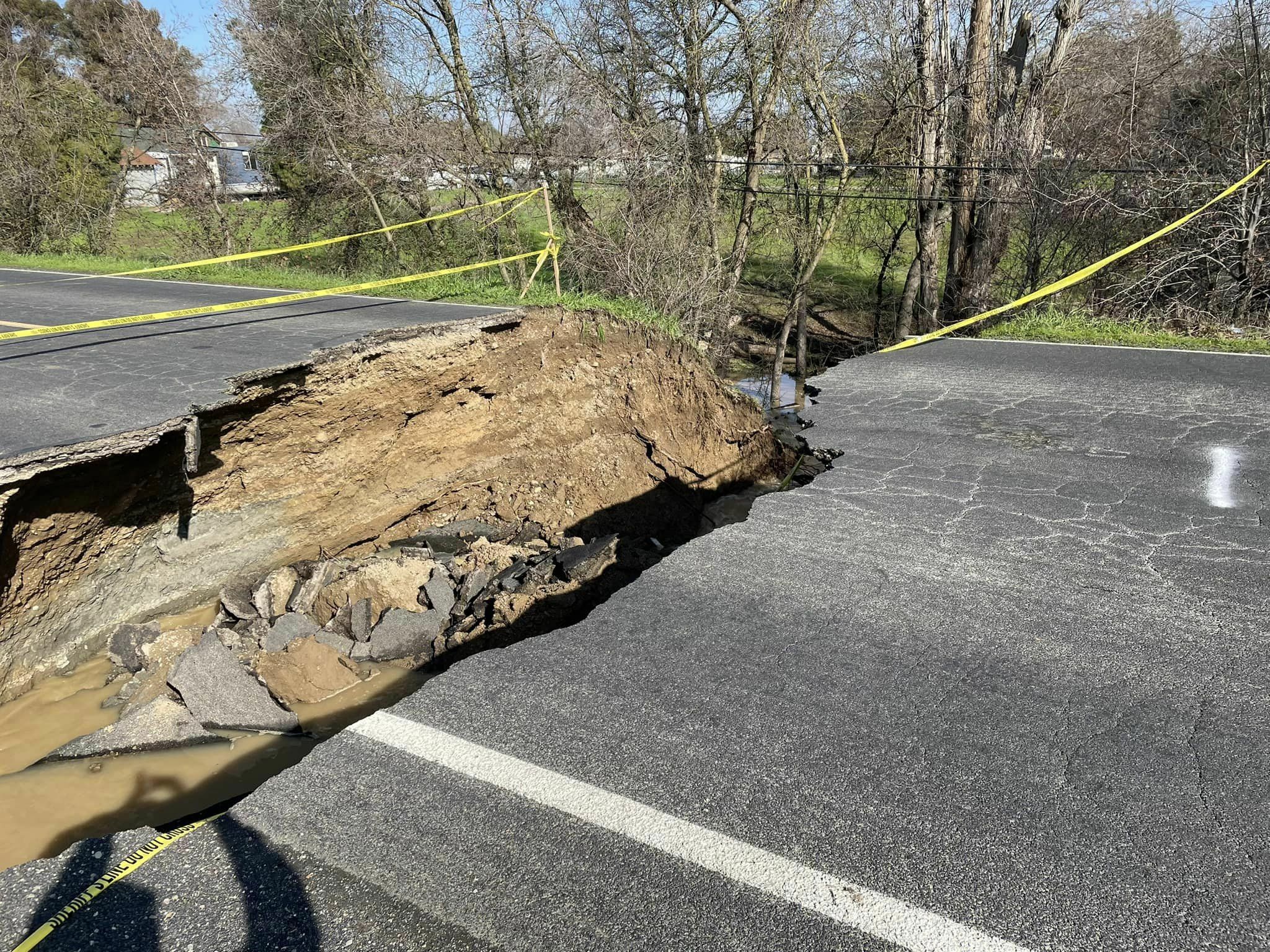 Californian Drivers Keep Ignoring Closed Road Signs Plunging Into ...