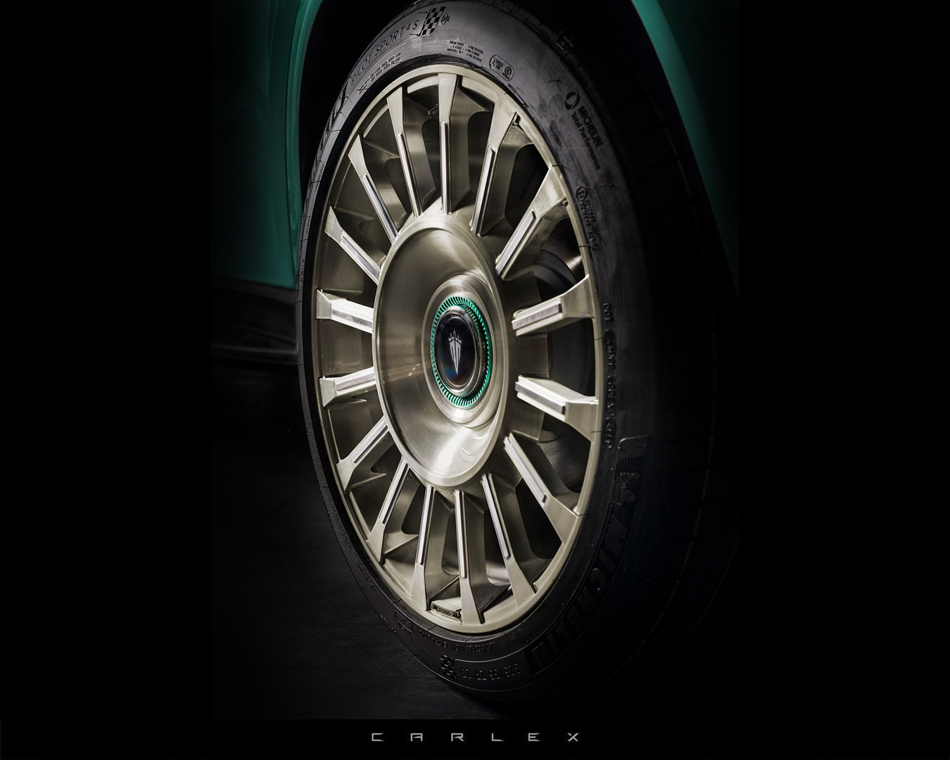 Carlex Turns Up The Glam With Mint Green & Gold Mercedes-Maybach GLS ...