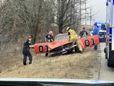 Them Duke Boys At It Again: General Lee Used In ‘Dukes Of Hazzard ...