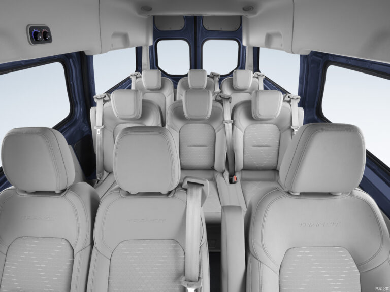 Ford Modernizes The Old Transit Custom In China | Carscoops