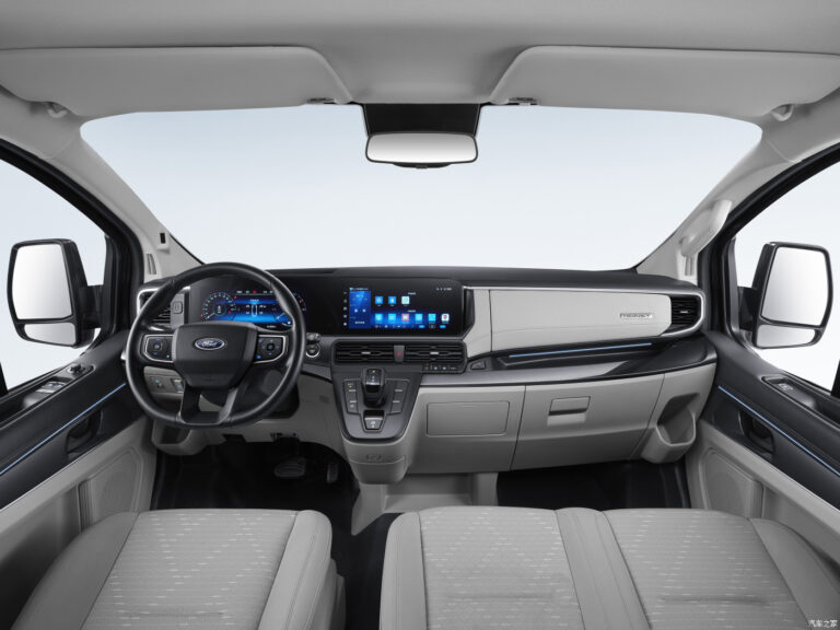 Ford Modernizes The Old Transit Custom In China | Carscoops