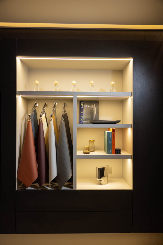 New Range Rover SV Landsdowne Edition Is Limited To 16 Units, Costs ...