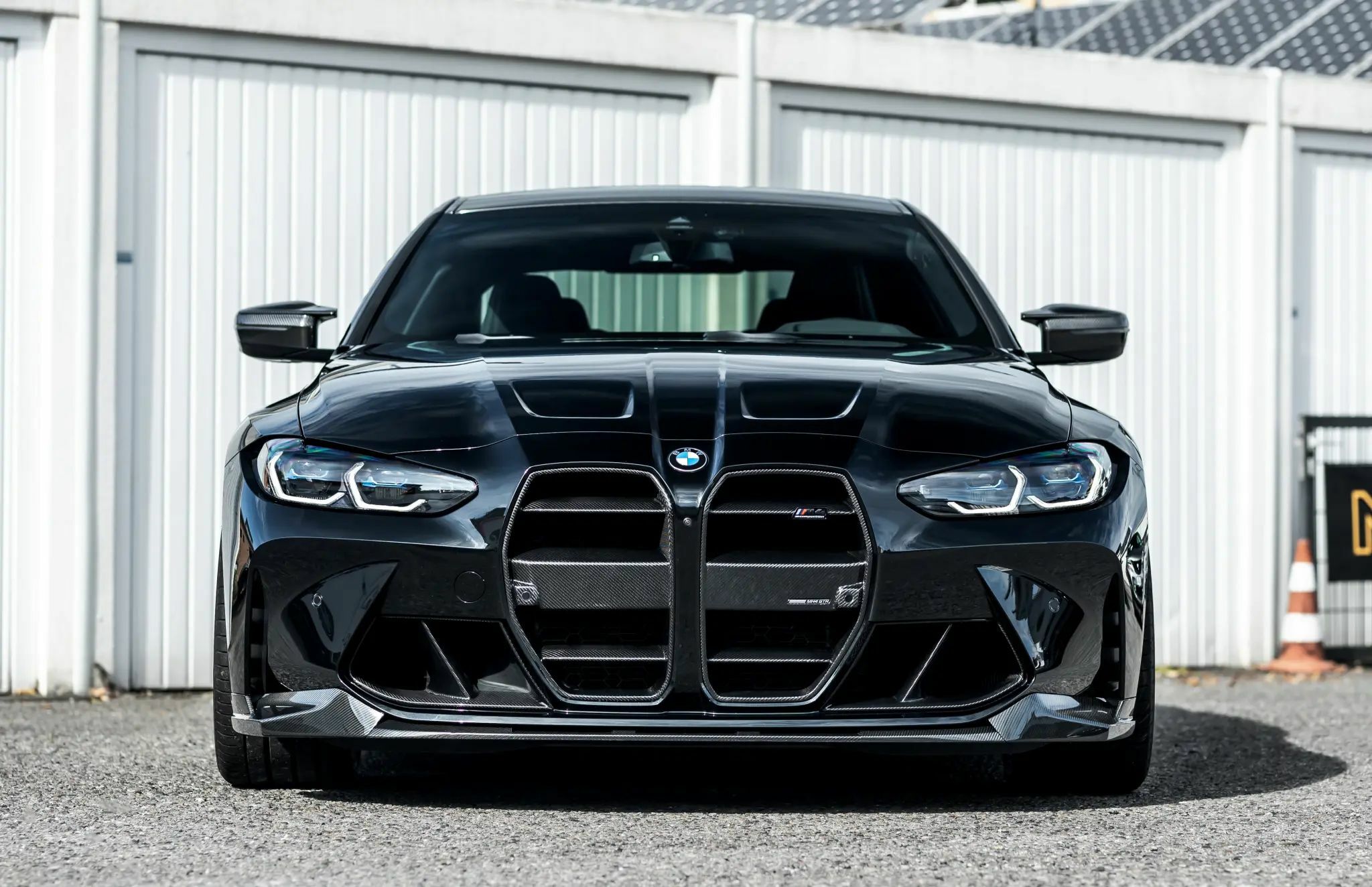 Manhart Boosts BMW M4 To 635 HP And Adds Subtle Carbon Aero Bits ...