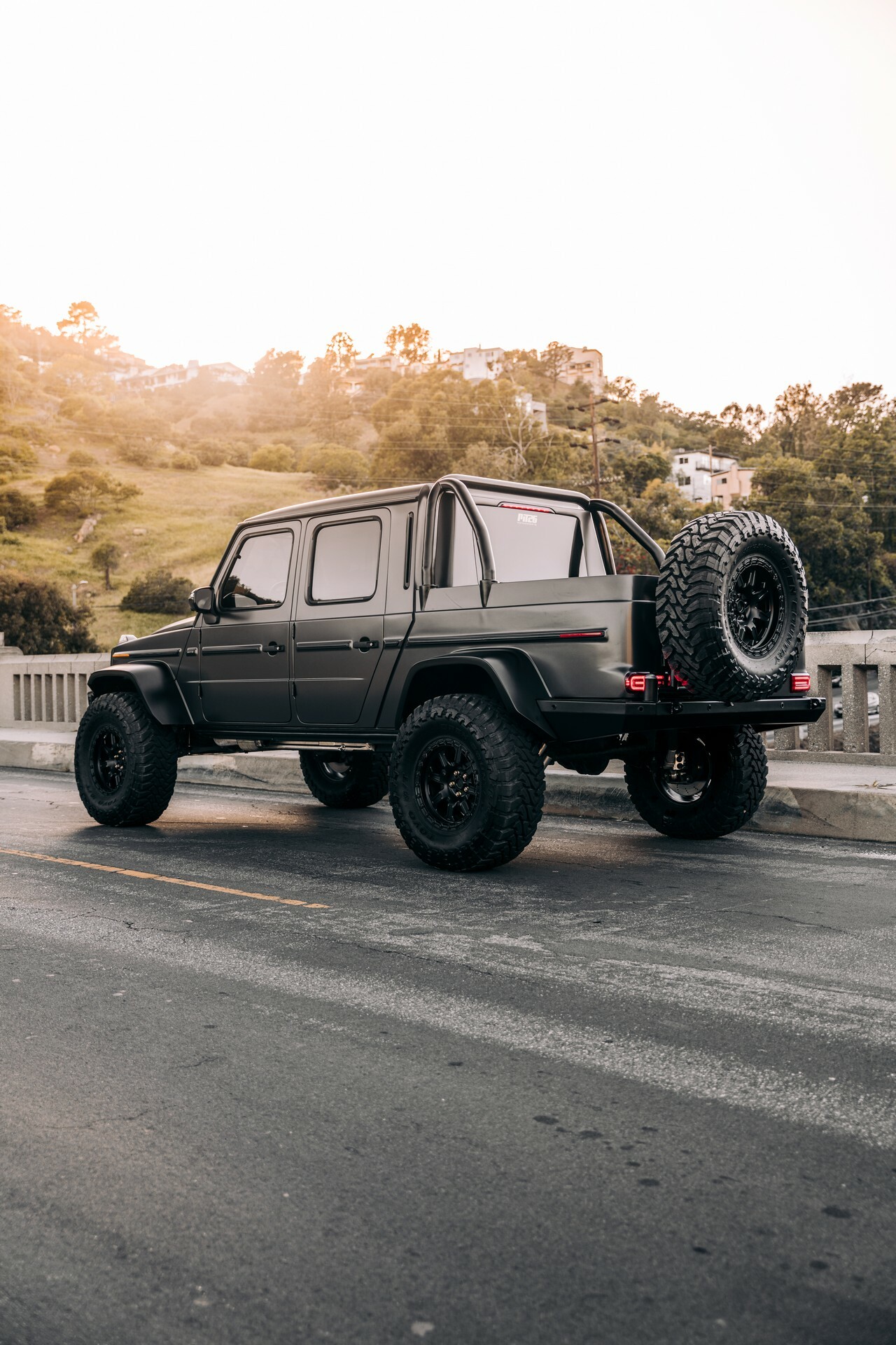 Pit26 Converts Mercedes G-Class Into A $385k High Roller Pickup | Carscoops