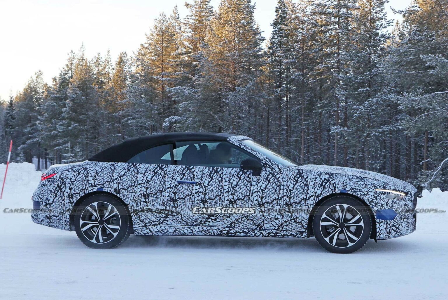 2024 Mercedes CLE Convertible Shows Its Best SL-Style Moves During ...