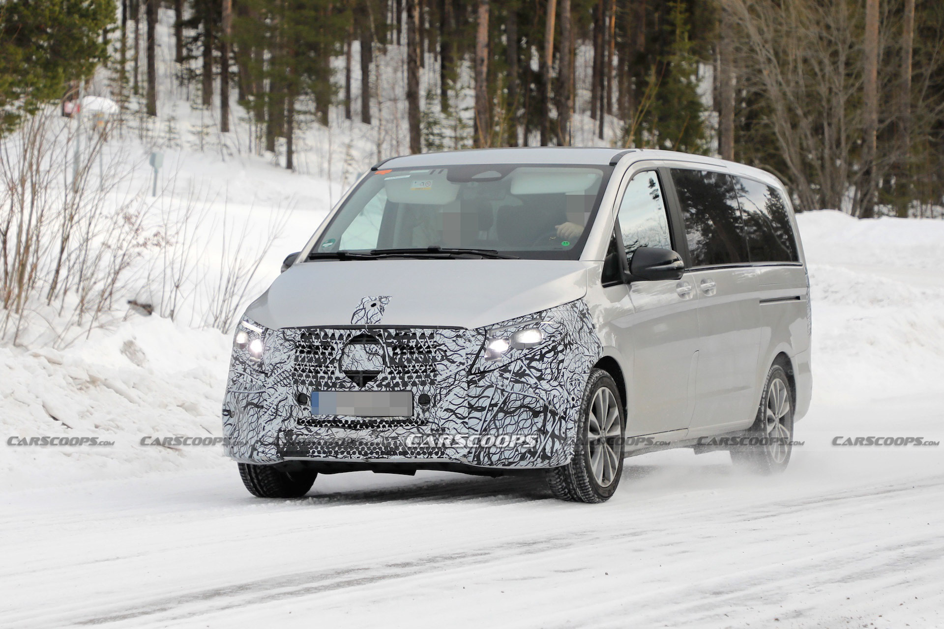 Facelifted 2024 Mercedes V-Class Shows Off Its Huge Digital Dashboard ...