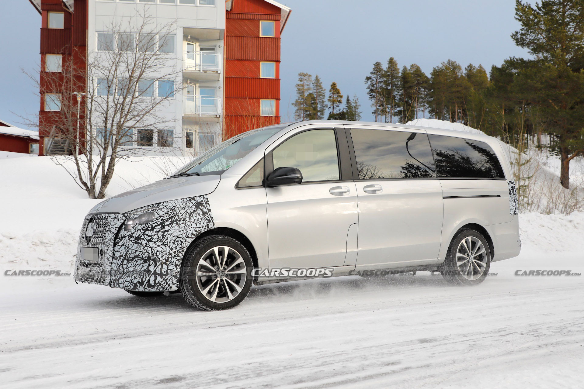 Facelifted 2024 Mercedes V-Class Shows Off Its Huge Digital Dashboard ...