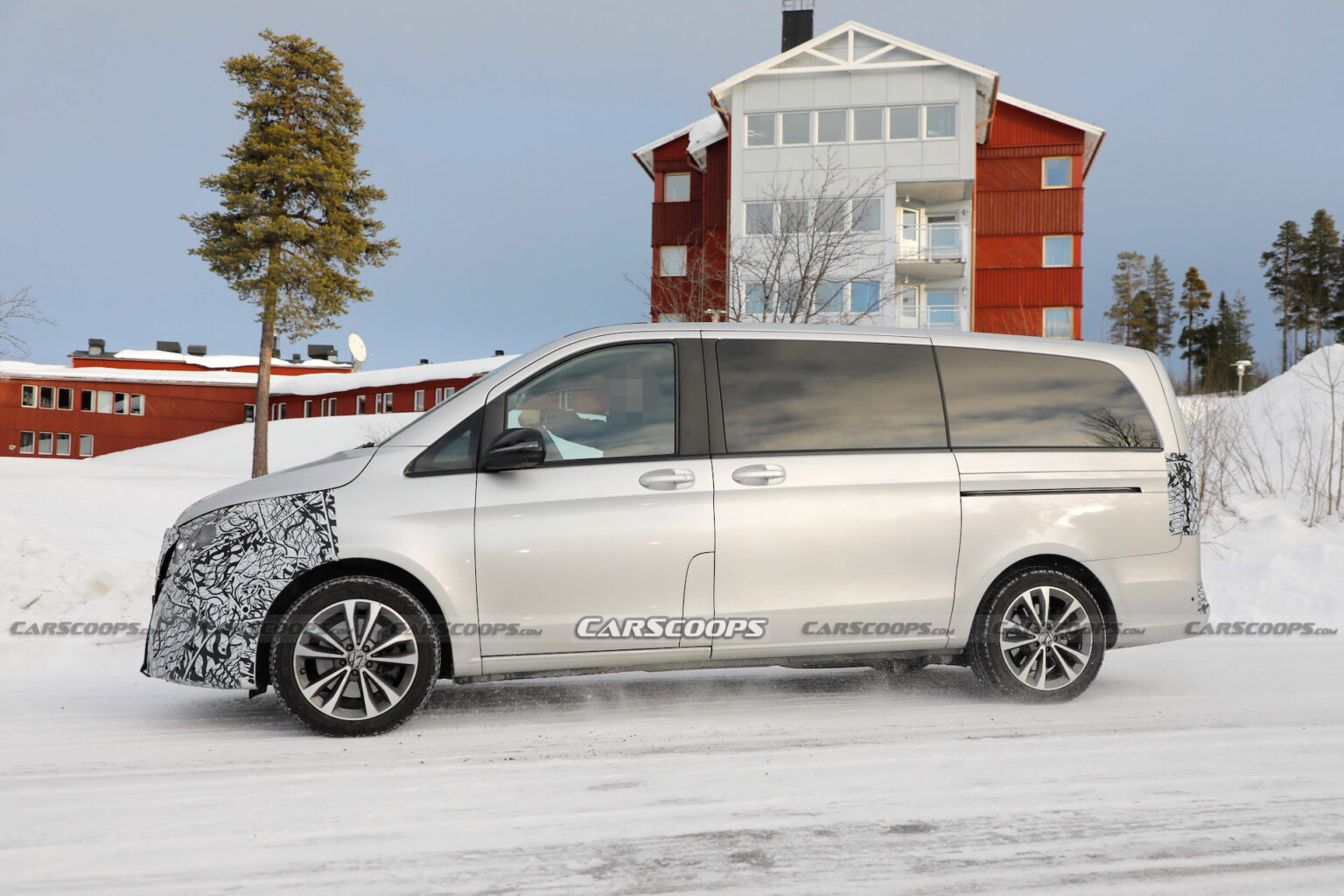 Facelifted 2024 Mercedes V-Class Shows Off Its Huge Digital Dashboard ...