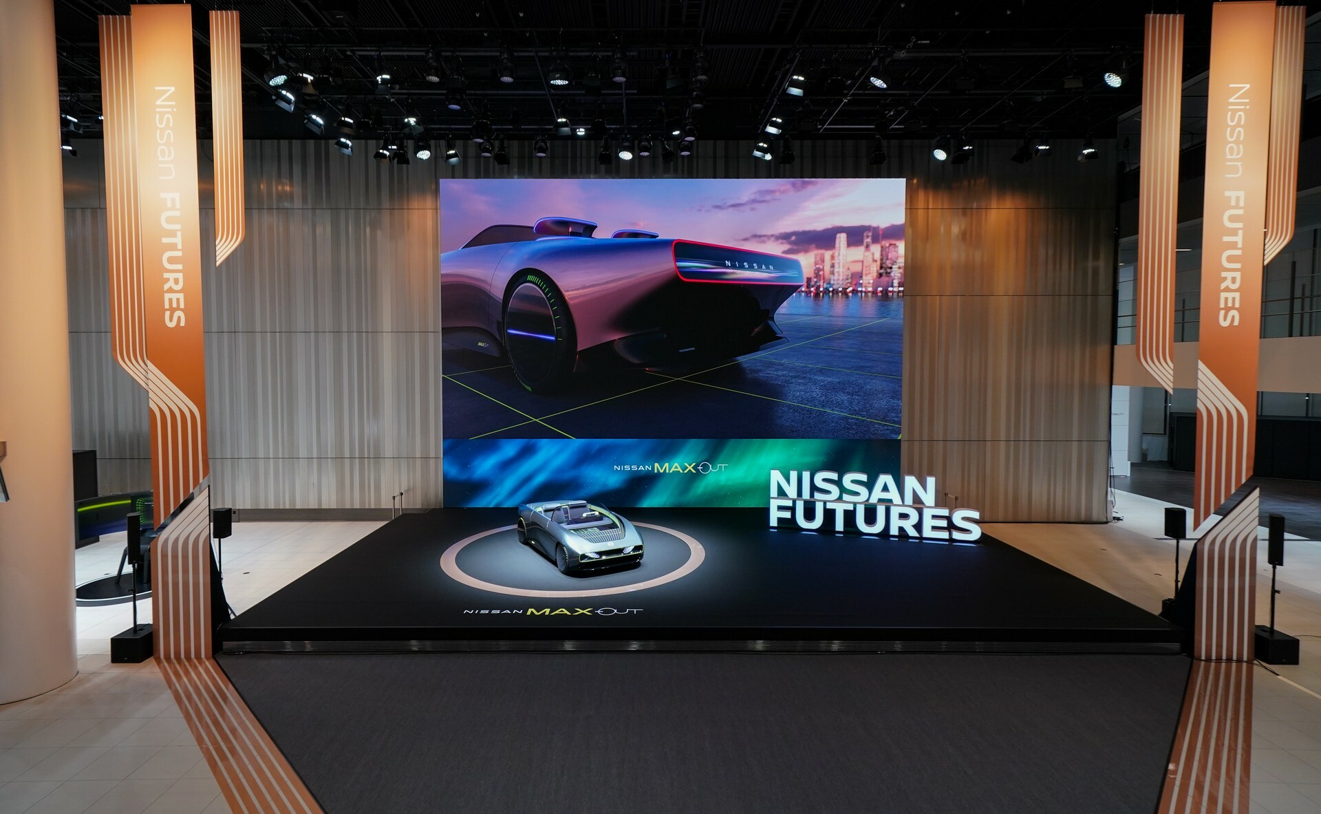 Nissan Max-Out Electric Roadster Goes from Virtual To Reality, See The ...