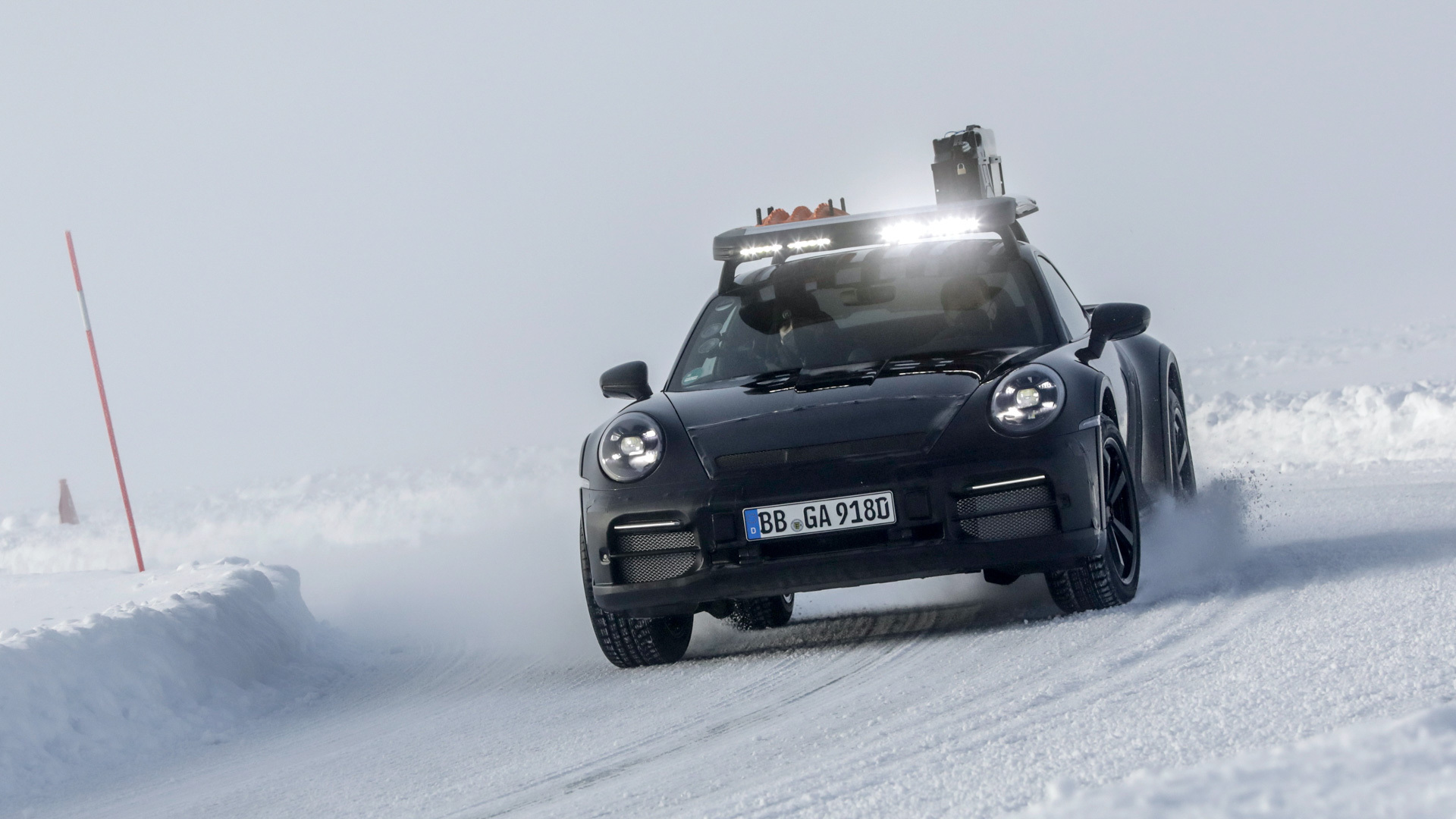 WRC Legend Walter Röhrl Tries Porsche 911 Dakar, Says Real Paris-Dakar ...