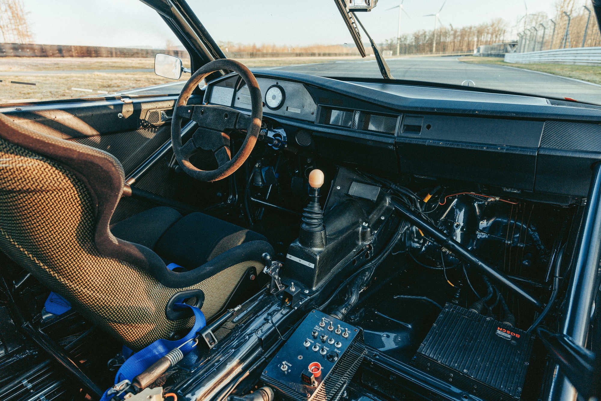 Relive The Best Of The ’90s With An AMG-Mercedes 190 E 2.5-16 Evolution ...