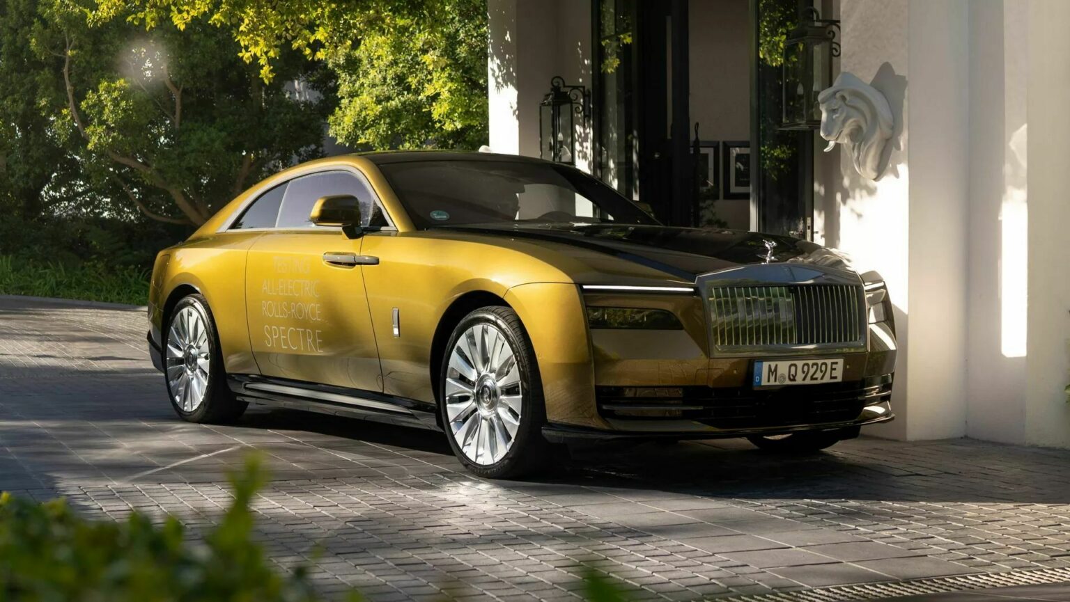 All Future Rolls-Royce Models Will Be Electric, Boss Confirms | Carscoops