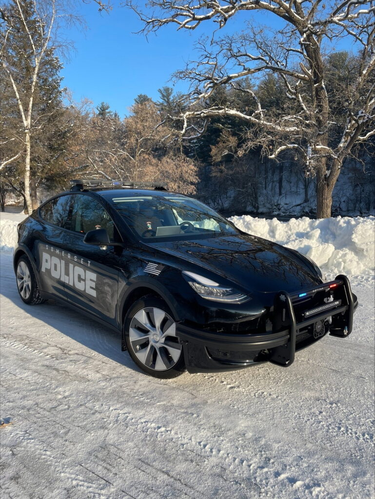 Police Dept. Predicts Tesla Cruiser To Save Them $84,000 In 10 Years ...