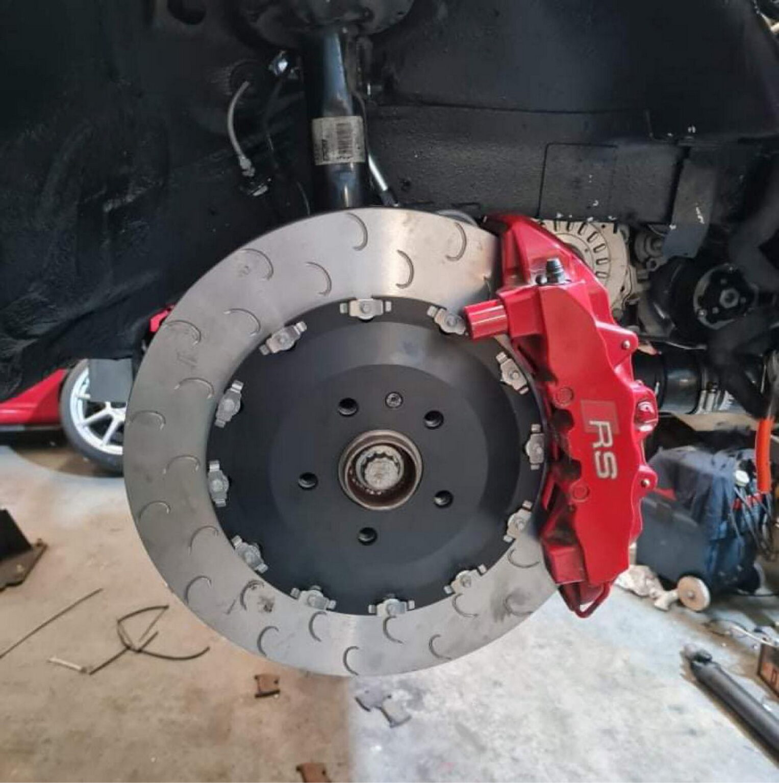 VW Caddy With A Modified Audi RS3 Engine Is A Wolf Dressed In A Van’s ...