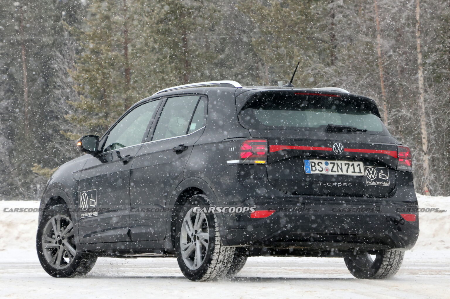 2024 VW T-Cross Facelift Makes Spy Debut With Deceptive Camo | Carscoops