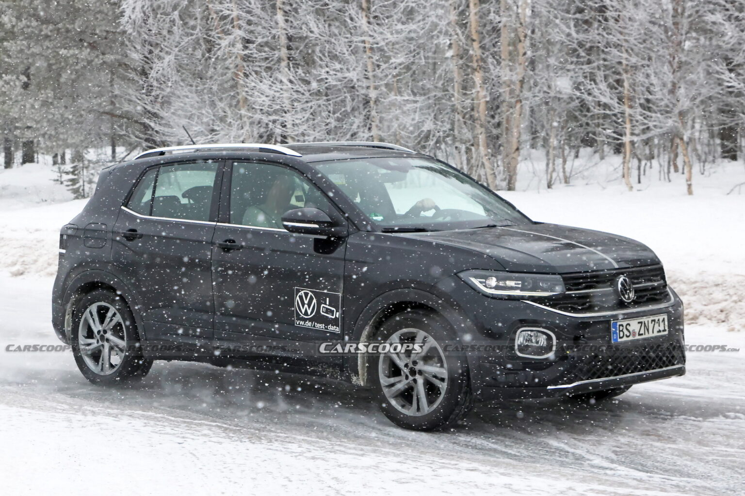 2024 VW T-Cross Facelift Makes Spy Debut With Deceptive Camo | Carscoops