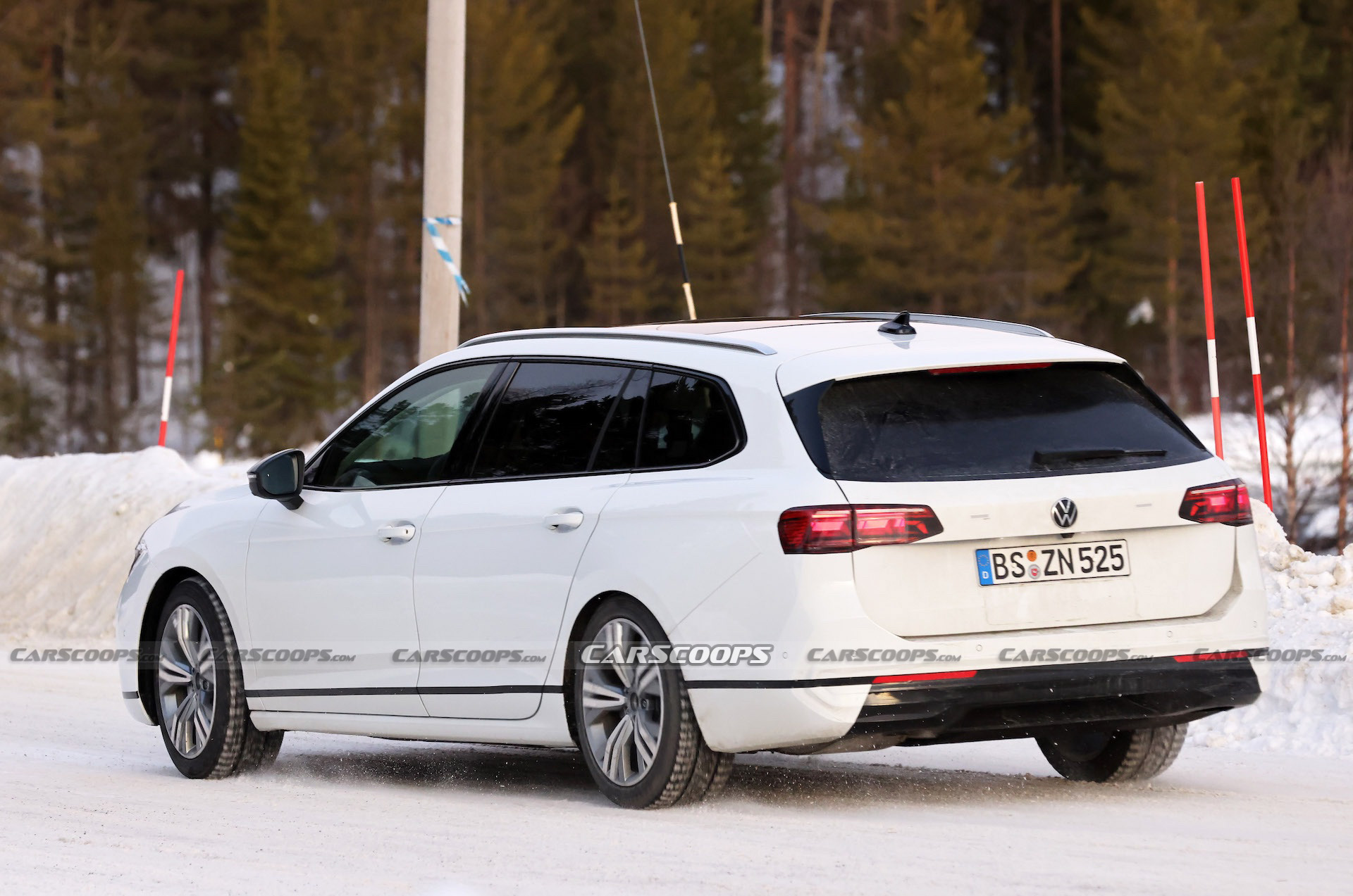 Sleek 2024 Volkswagen Passat Promises Superb Rear Passenger Space ...