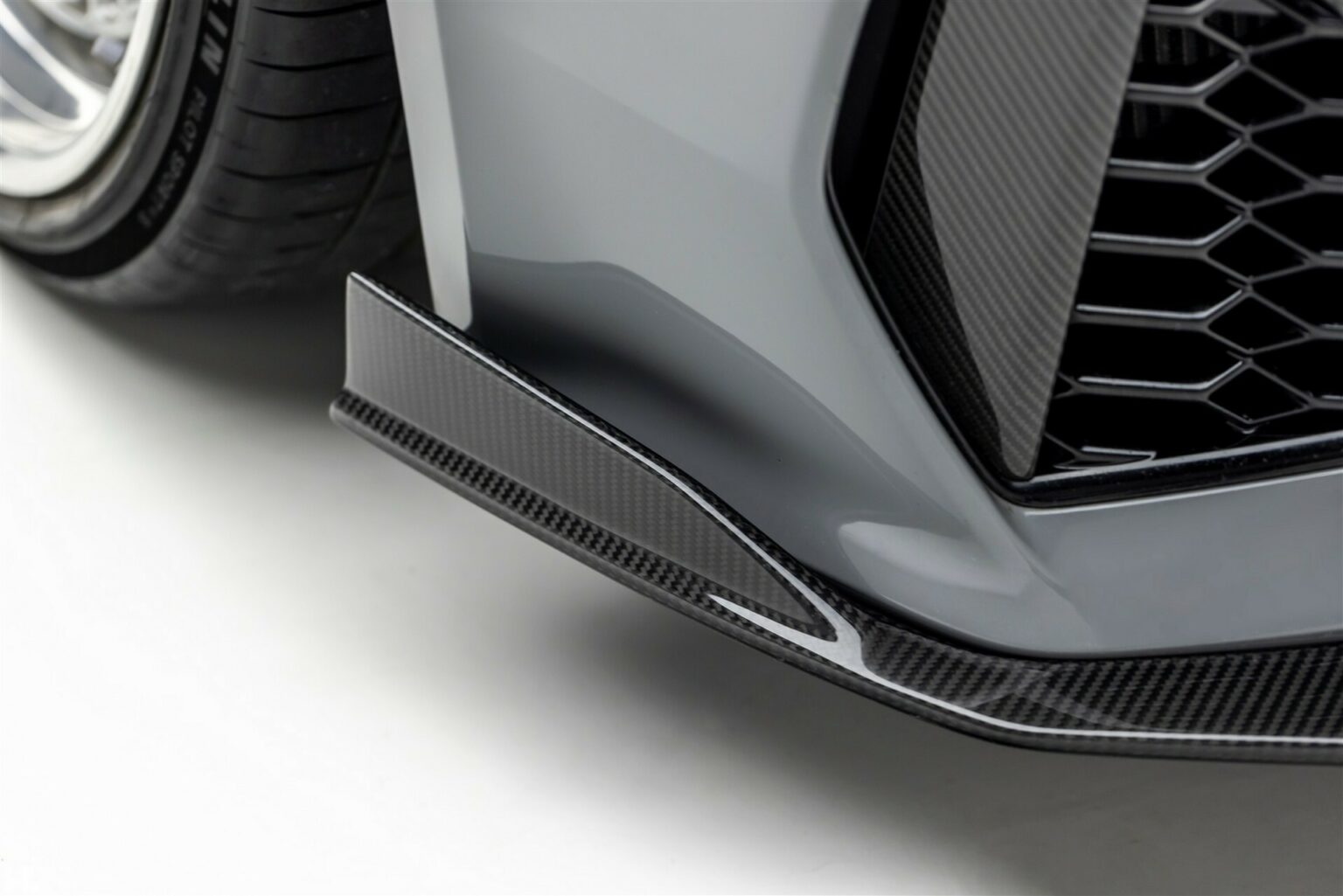 Audi RS6 Avant Gets Upgraded With $20K Full Carbon Fiber Kit | Carscoops