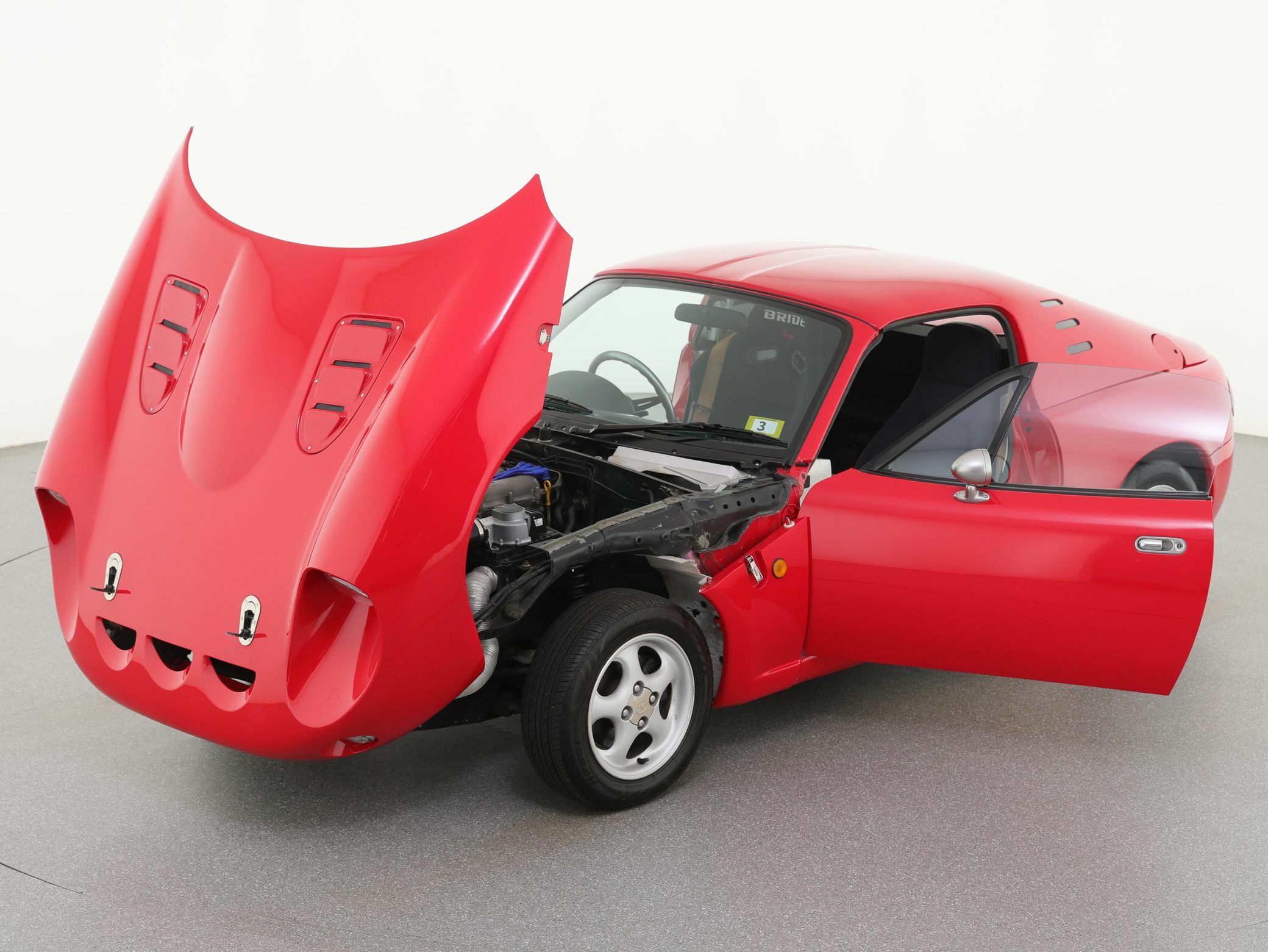 This 1992 Mazda Miata Wants To Be A Japanese Mini Ferrari 250 GTO ...