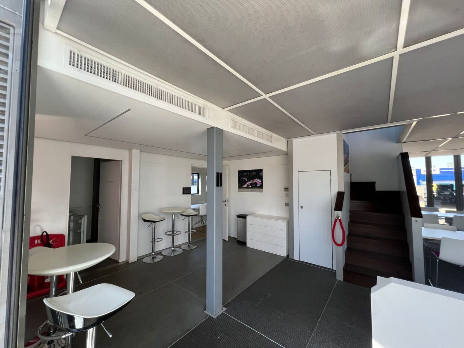 For The Ultimate Vacation, Get The Sahara Force India F1 Team’s Old ...