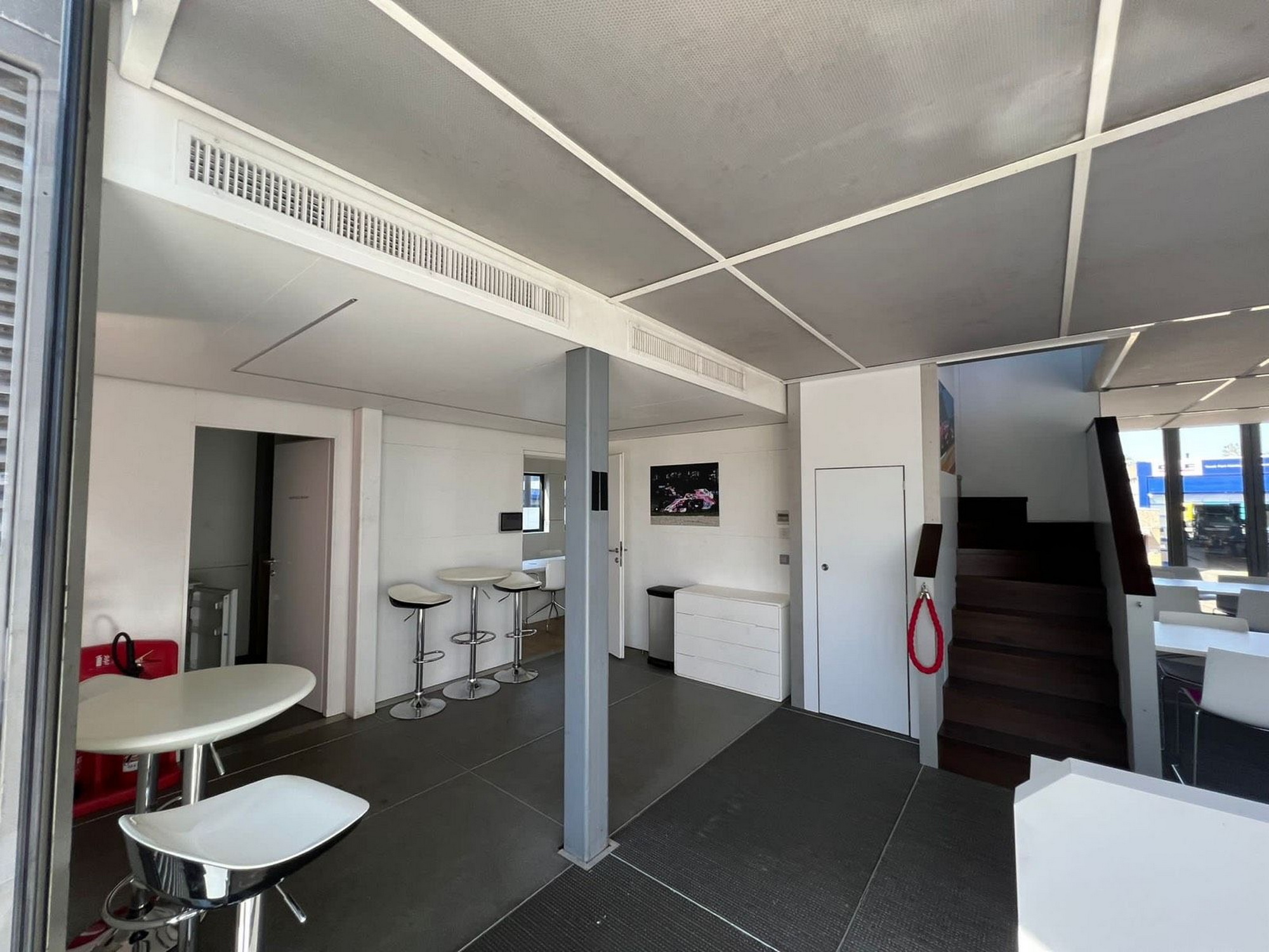 For The Ultimate Vacation, Get The Sahara Force India F1 Team’s Old ...