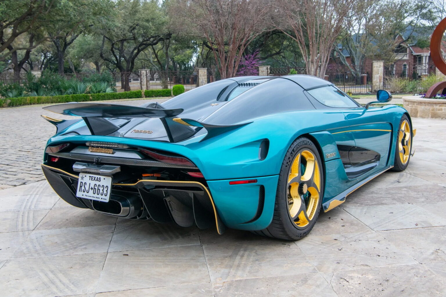 We’re About To Find Out What The Koenigsegg Regera Is Worth On The Open ...