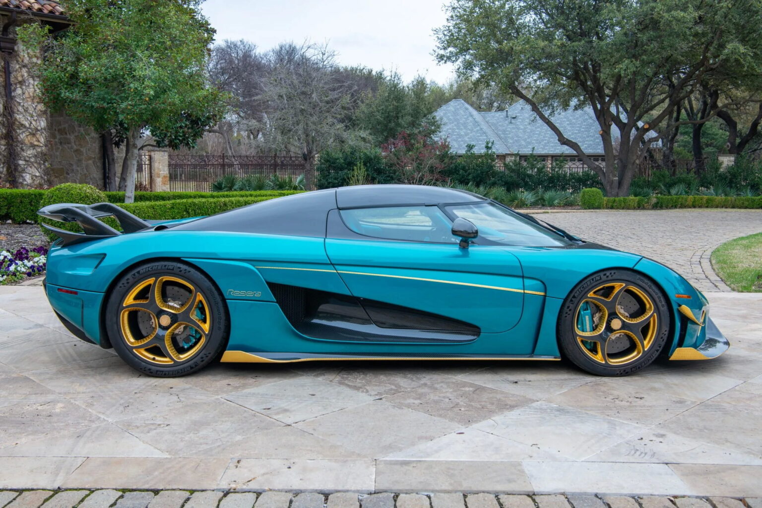 We’re About To Find Out What The Koenigsegg Regera Is Worth On The Open ...