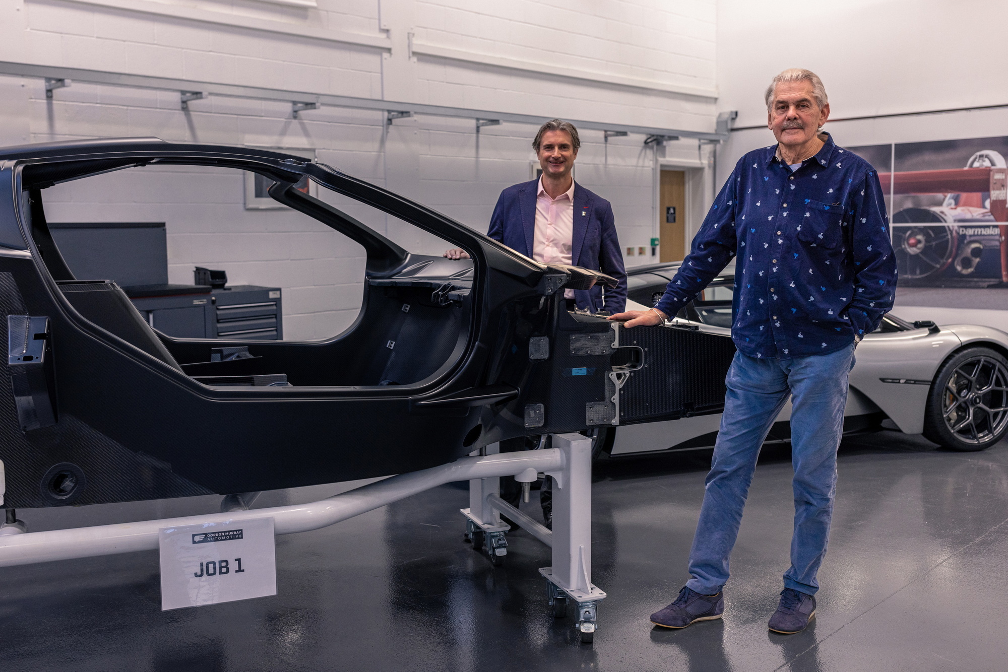 Gordon Murray Kicks Off Production Of The Mesmerizing T.50 Hypercar ...