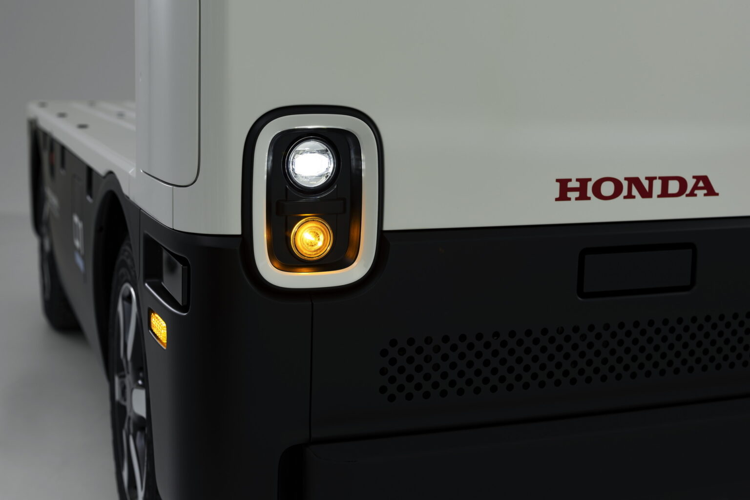 Honda’s New Autonomous Robo-Worker Is Stronger, Faster, And More Clever ...