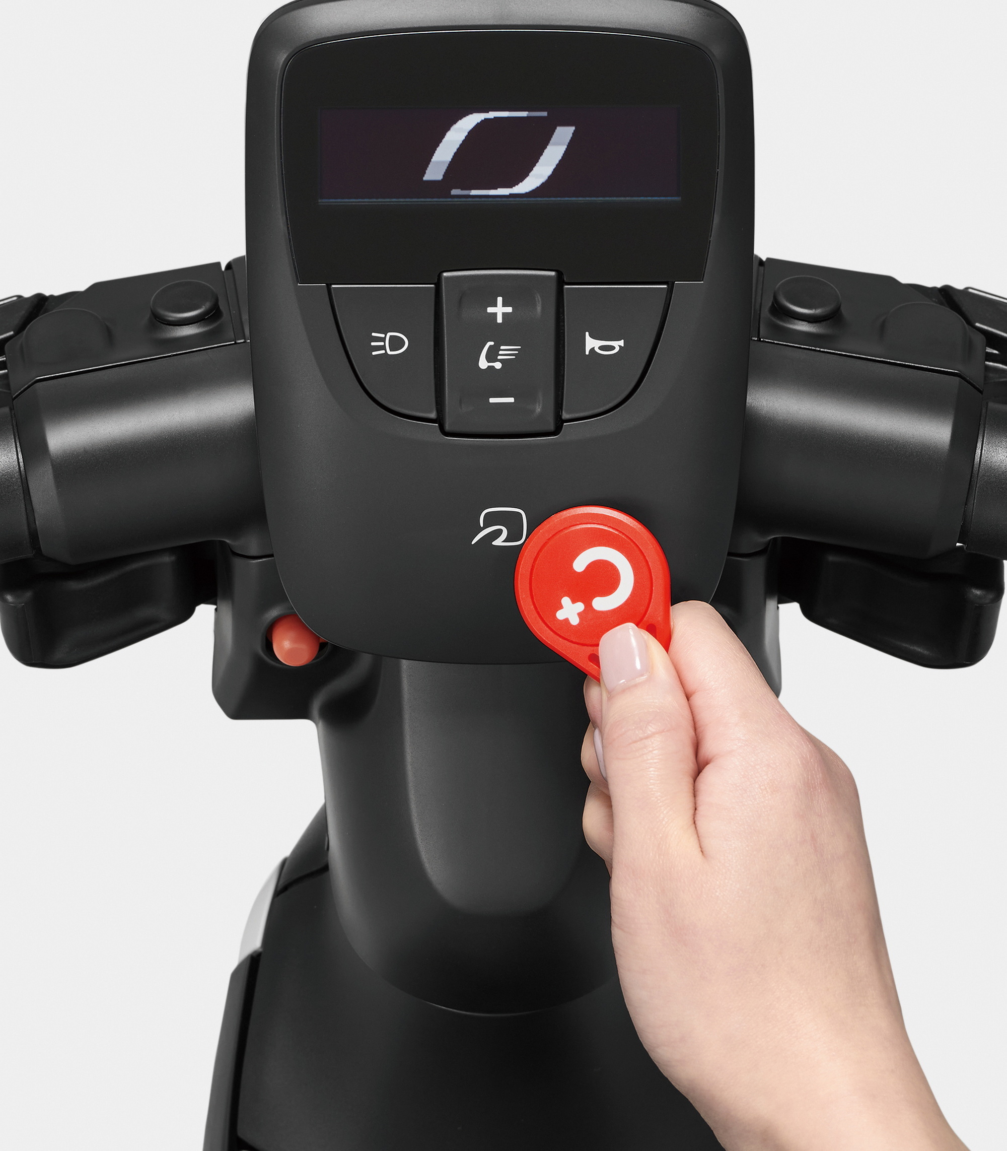 New Toyota C+Walk S Is A Sleek Mobility Scooter For Japan’s Aging ...