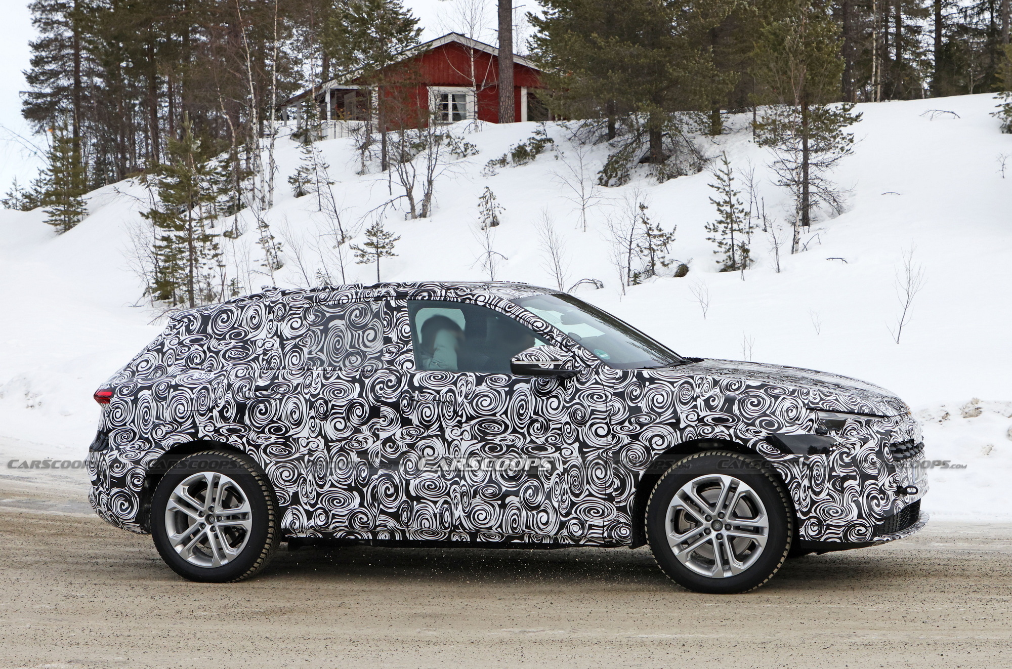 2024 Audi Q5 Shows Off More Production Details In Latest Spy Shots ...