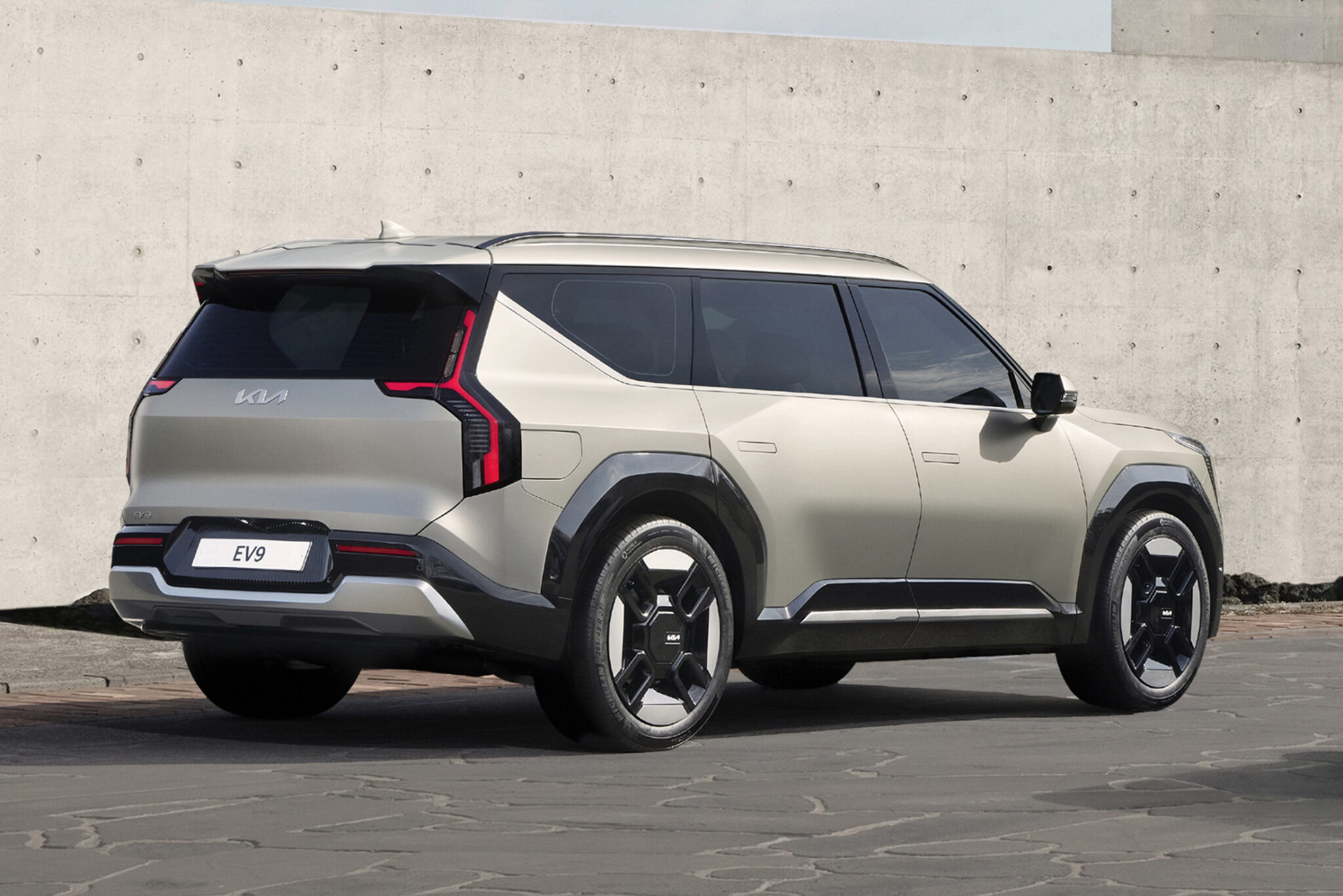 2024 Kia EV9 Detailed, Offers Power Boost Via Subscription And Up To ...