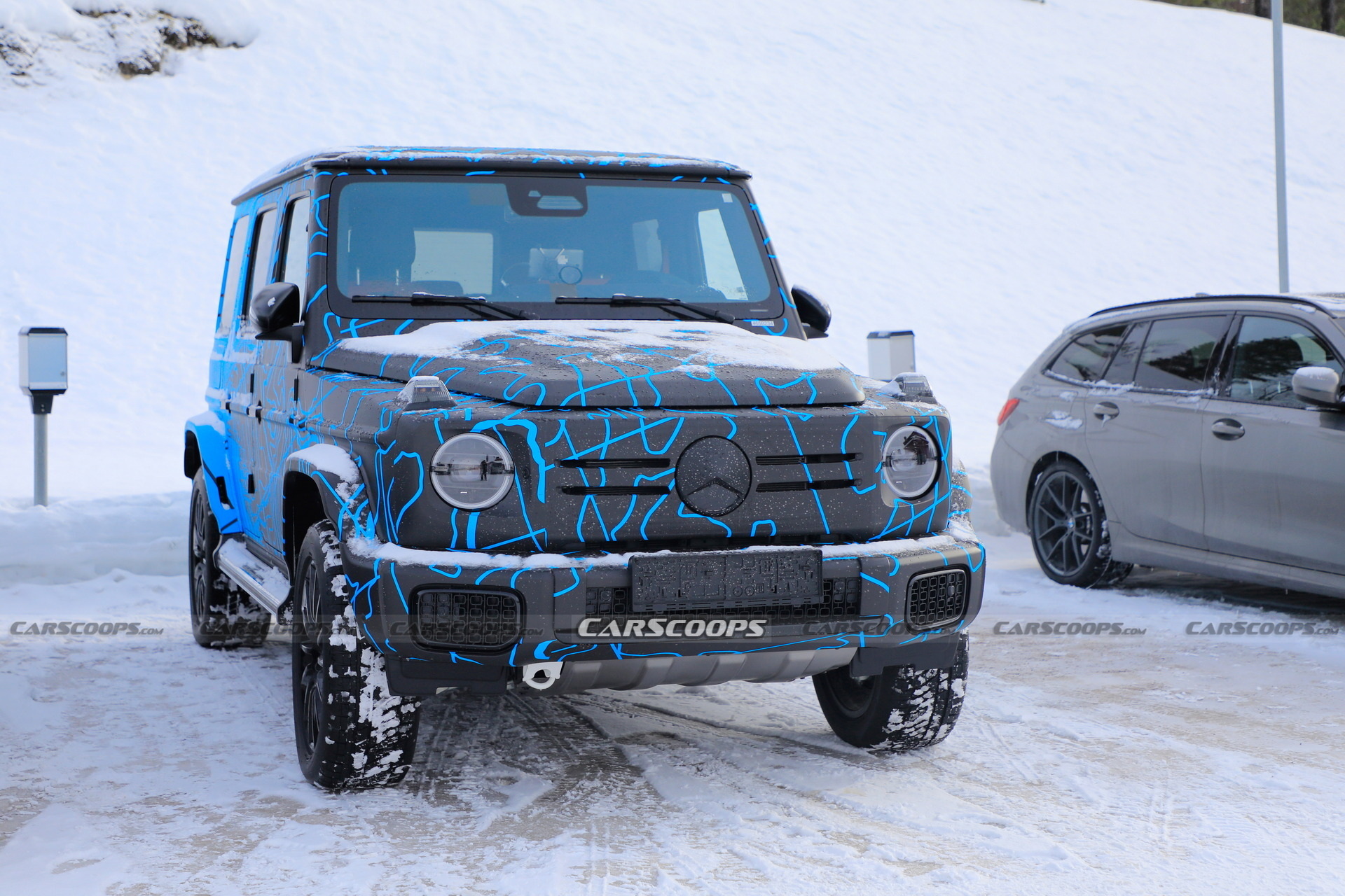 2024 Mercedes EQG Spied Flaunting Concept’s Square Faux Tire Carrier ...