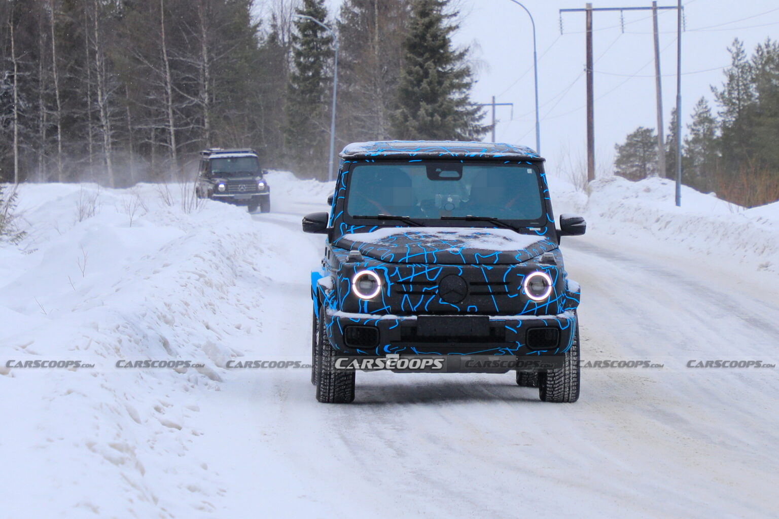 2024 Mercedes EQG Spied Flaunting Concept’s Square Faux Tire Carrier ...