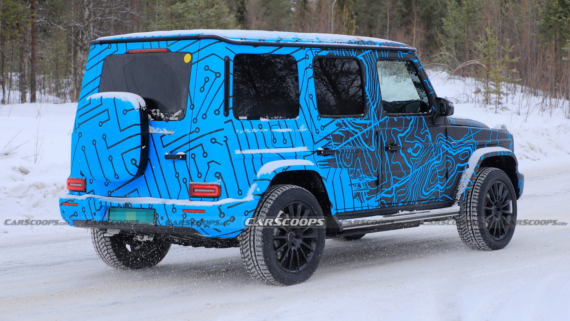 2024 Mercedes EQG Spied Flaunting Concept s Square Faux Tire Carrier 2024 Mercedes EQG Spied Flaunting Concept s Square Faux Tire Carrier
