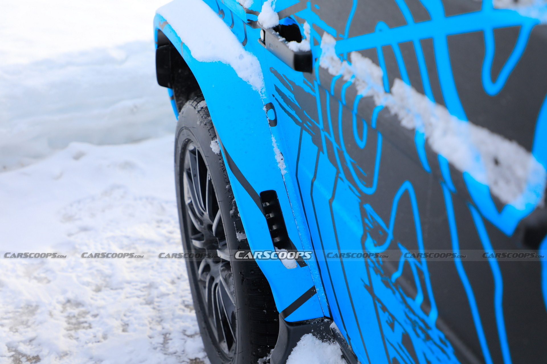 2024 Mercedes EQG Spied Flaunting Concept’s Square Faux Tire Carrier ...