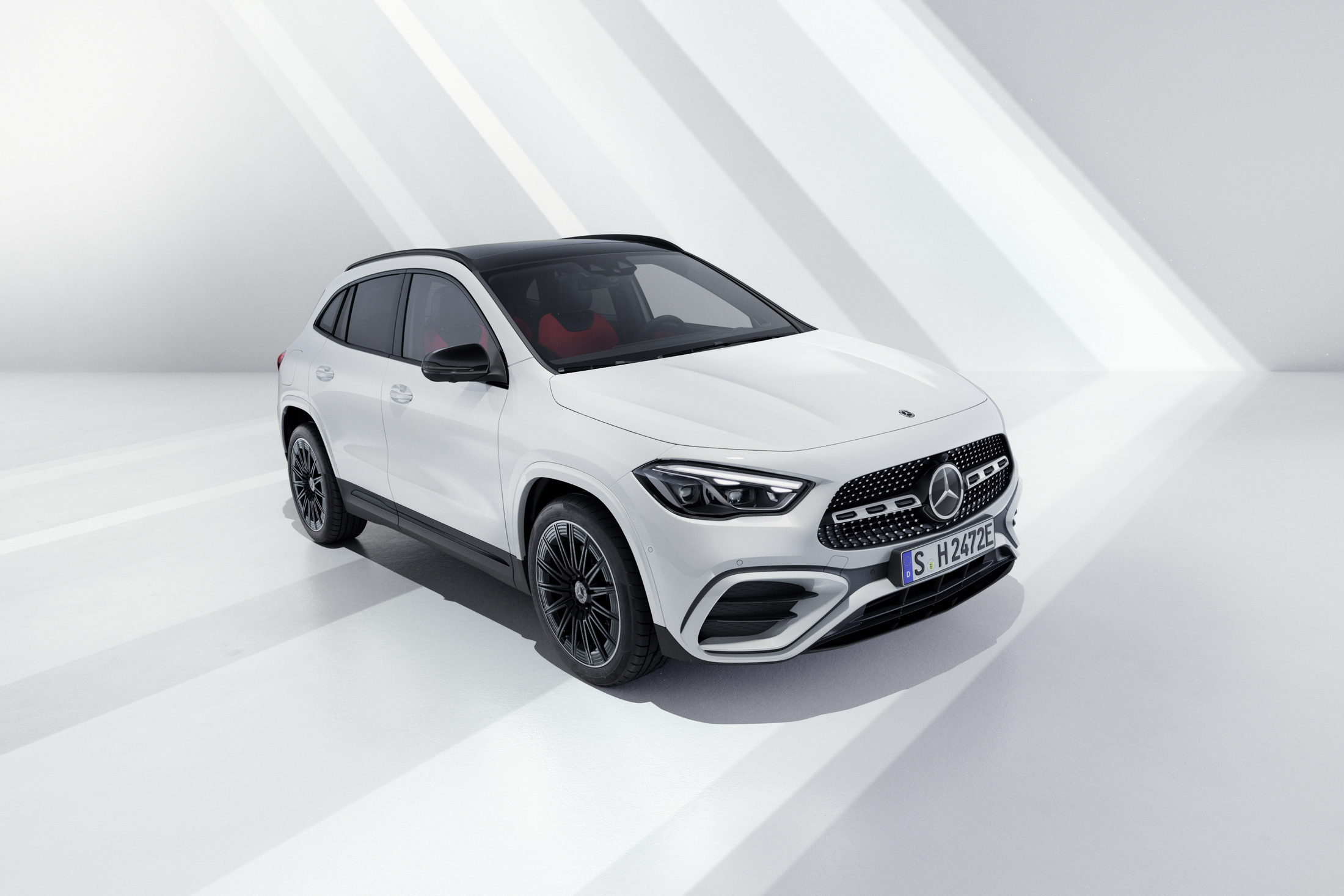 2024 Mercedes GLA And GLB Updated With A Sportier Face And Mild-Hybrid ...