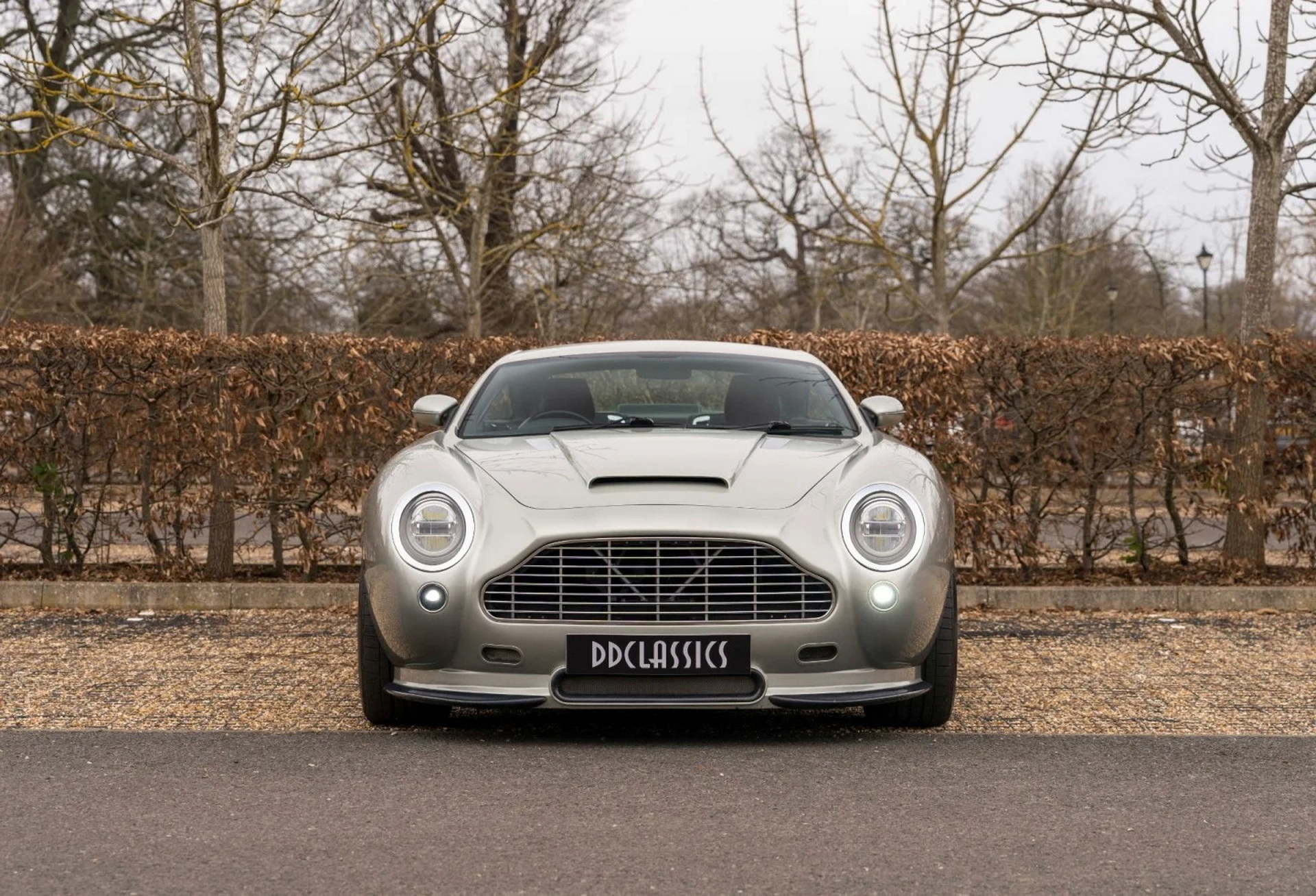 BAE Vantare Is A Rebodied Aston Martin DB9 Made To Look Like Bond’s ...