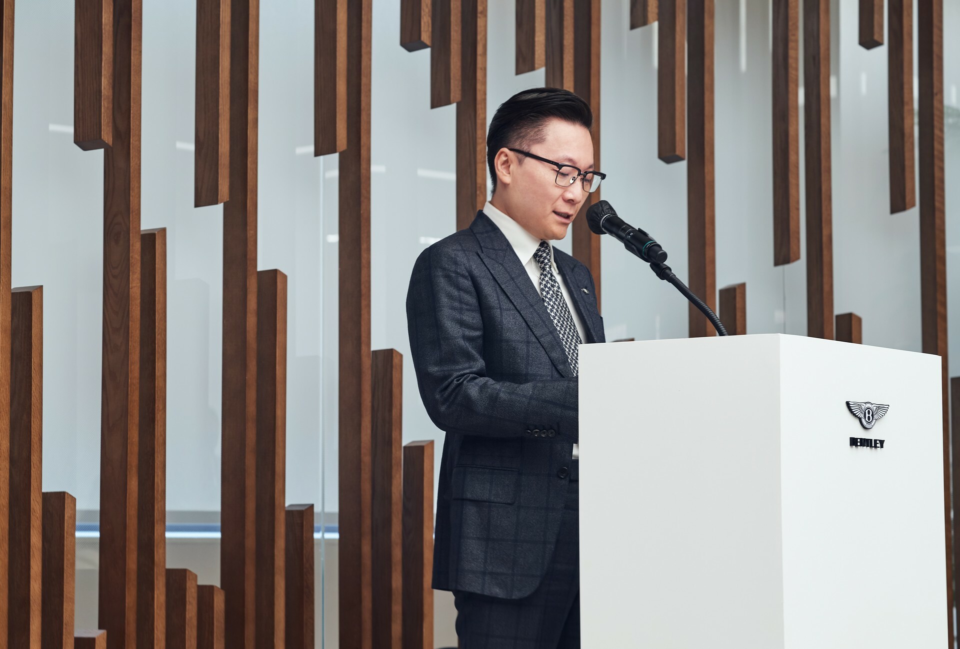 This Is The Cube, Bentley’s New Korean Retail Space | Carscoops